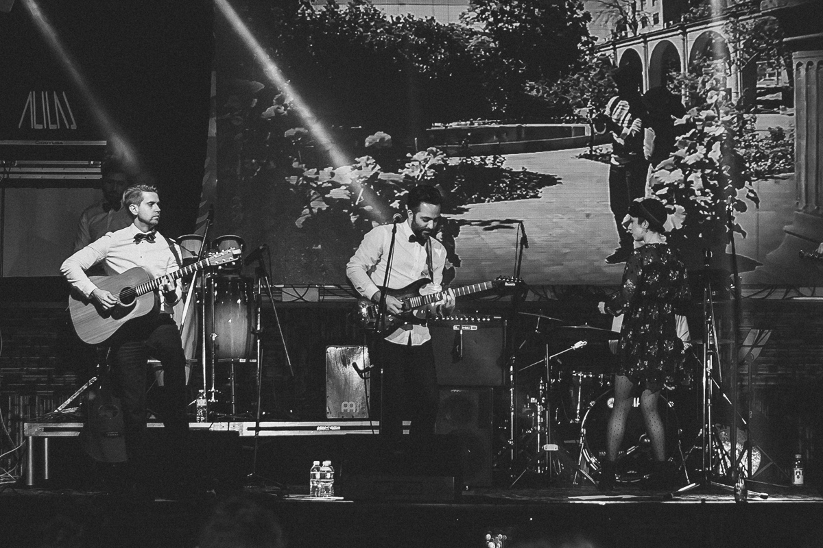 RHYTHM & VIBES BAND Concert in Toronto – ZAGROS PICTURES